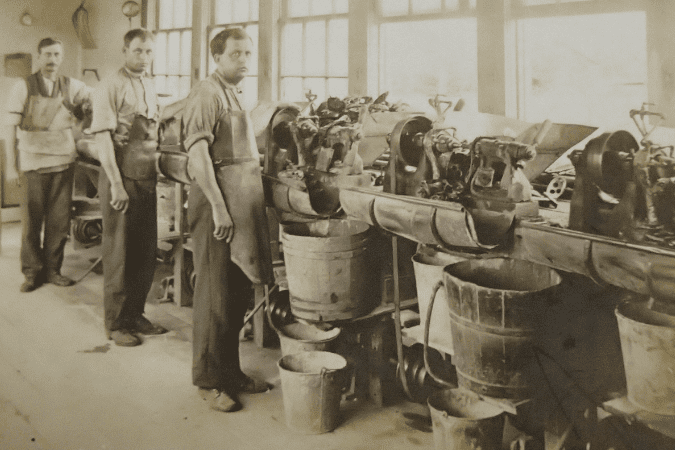 About Us | National Pearl Button Museum @ Muscatine History and ...